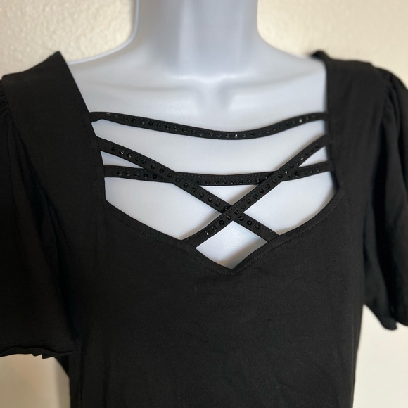 Daytrip | Tops | Daytrip Black Strappy Top Size Large | Poshmark